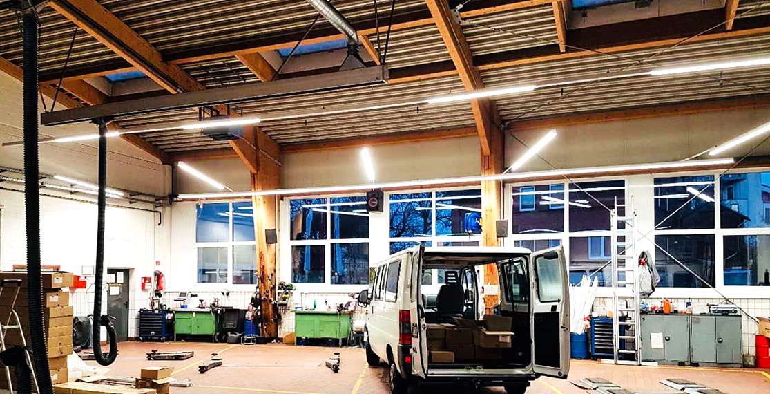 Vehicle maintenance shop | LED Linear Lighting Manufacturer - CoreShine